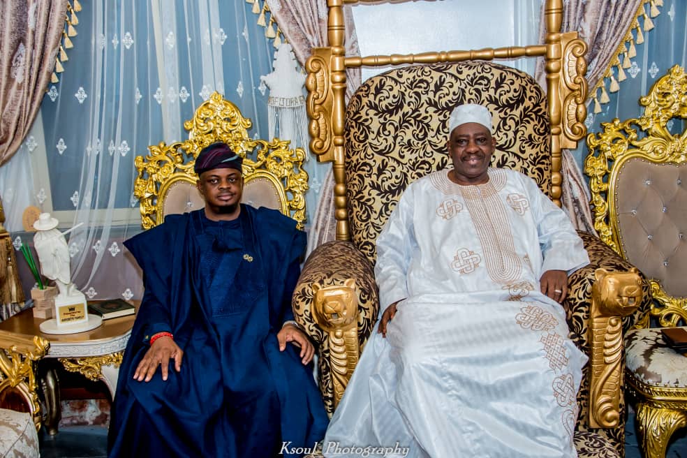 COURTESY VISIT TO OBA OJORA OF IJORA AND IGANMU KINGDOM BY ENGR ...